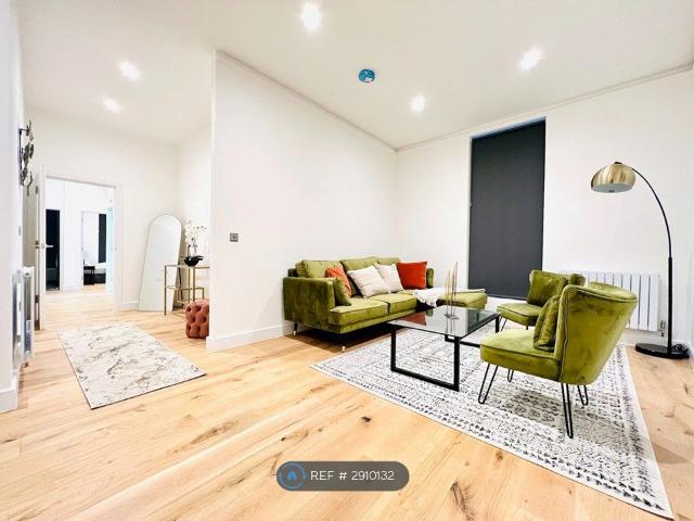 Lower Road, London SE16, 2 bed flat to rent, £2,800 pcm | PrimeLocation