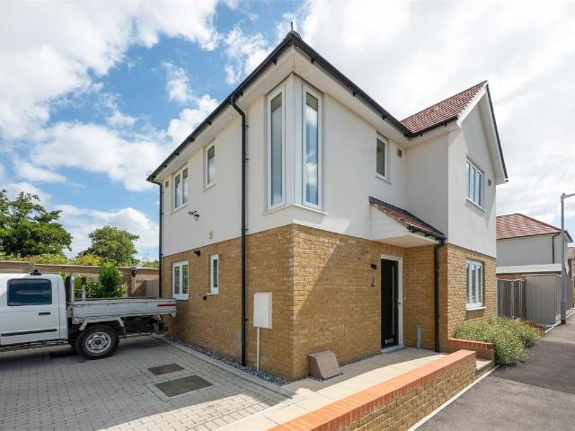 Lower Road, Teynham, Sittingbourne ME9, 3 bed detached house to rent, £1,595 pcm | PrimeLocation
