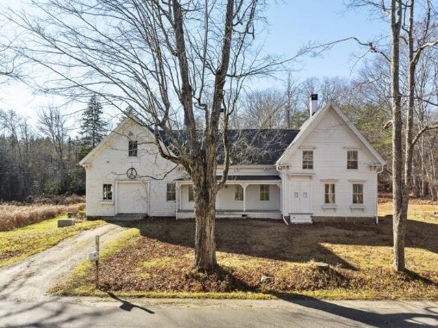 Lower Round Pond Rd, Bristol, Home For Sale