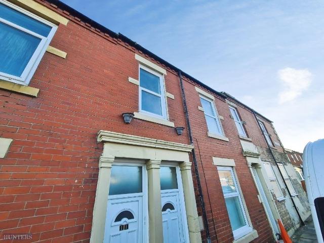 Lower Rudyerd Street, North Shields NE29, 2 bed flat to rent, £750 pcm | PrimeLocation