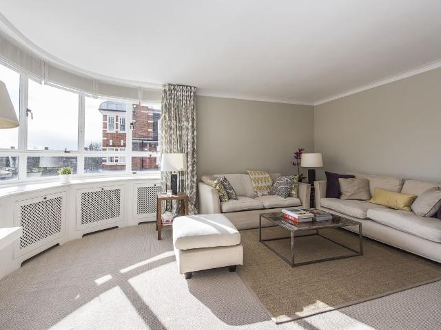 Lower Sloane Street, London SW1W, 2 bed flat to rent, £6,500 pcm | PrimeLocation