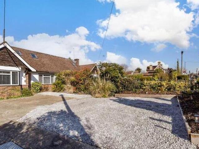 Lower Station Road, Billingshurst, 3 Bedroom Chalet