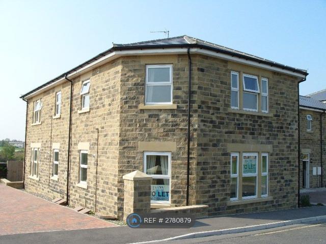 Lower Station Road, Wakefield WF6, 2 bed flat to rent, £750 pcm | PrimeLocation