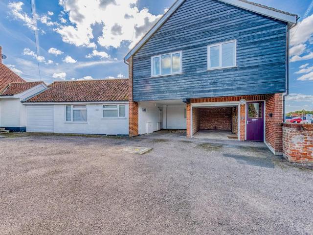 Lower Street, Horning 3 bed apartment to rent £1,150 pcm £265 pw