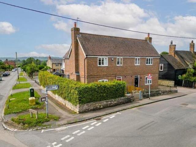 Lower Street, Quainton, 3 Bedroom Semi detached