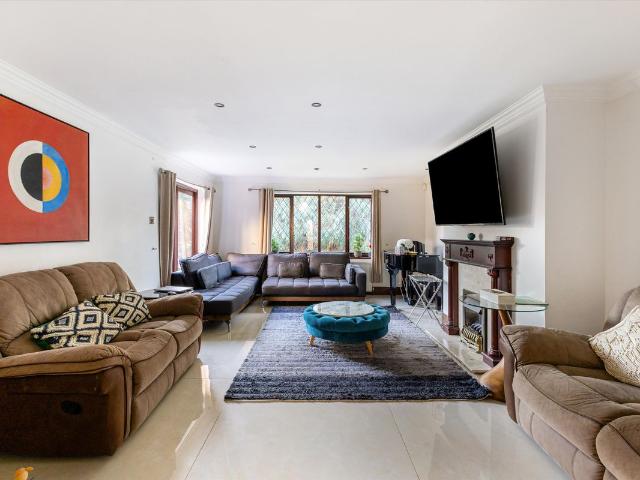 Lowlands, Fishery Road, Maidenhead, Berkshire SL6, 5 bed detached house to rent, £8,500 pcm | PrimeLocation