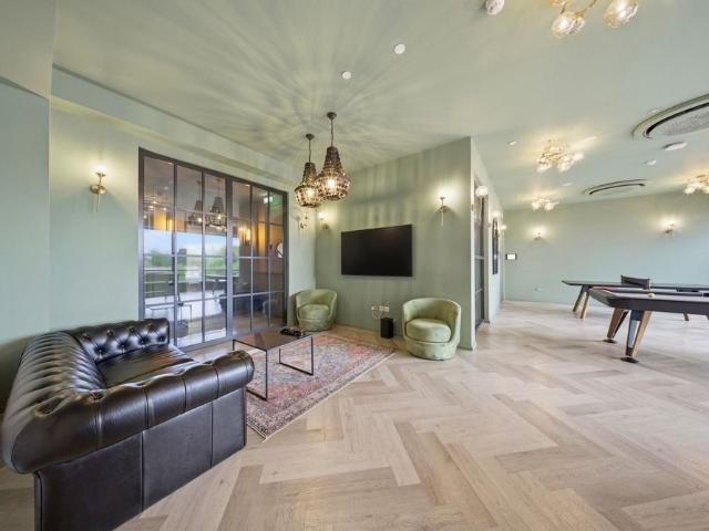 Lowlands Road, Harrow