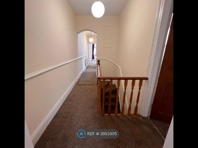 Lowlands Road, Harrow HA1, 2 bed flat to rent, £1,800 pcm | PrimeLocation