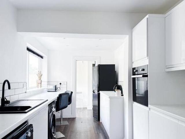 Lowlis Close, Bristol, 1 Bedroom Flat