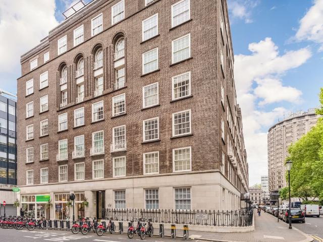 Lowndes Square, Knightsbridge, London SW1X, 5 bed flat to rent, £18,417 pcm | PrimeLocation