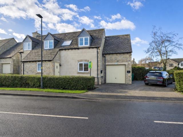 Lowridge House Station Road, Woodmancote, Cheltenham, 5 bedroom, Terraced