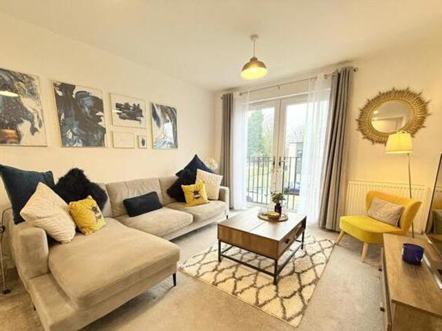 Loxley Court, Baldwins Lane, 2 Bedroom Apartment