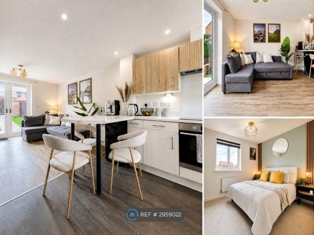 Lloyd Close, Telford TF3, 2 bed semi detached house to rent, £1,250 pcm | PrimeLocation