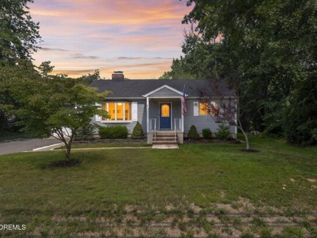 Lloyd Rd, Matawan, Home For Sale