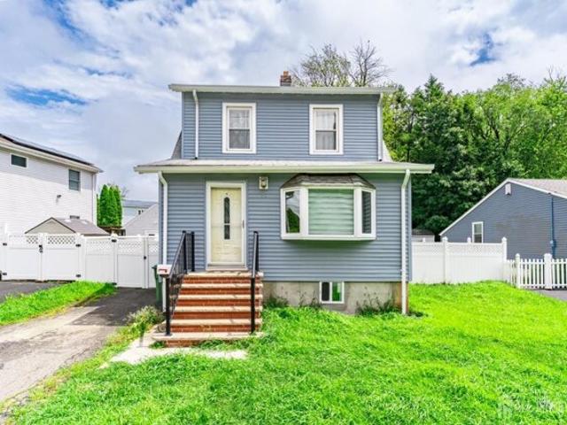 Lloyd St, Edison, Home For Sale