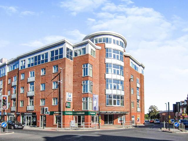 1 Lloyd Street, Altrincham WA14, 2 bed flat to rent, £1,300 pcm | PrimeLocation