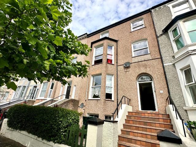 Lloyd Street, Llandudno LL30, 1 bed flat to rent, £595 pcm | PrimeLocation
