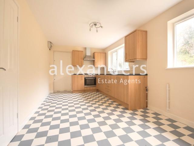 Llanbadarn Fawr, Aberystwyth SY23, 2 bed detached bungalow to rent, £1,000 pcm | PrimeLocation