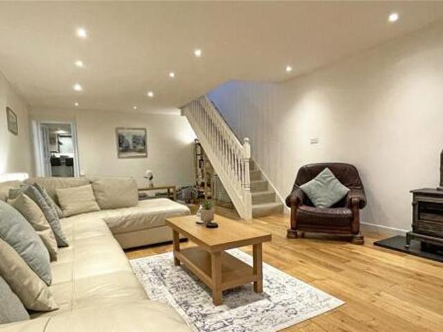 Llanberis, High Street, Caernarfon, 3 Bedroom Terraced