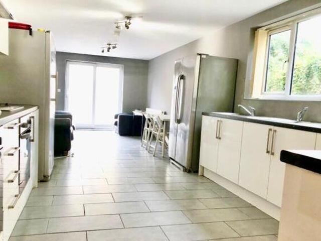 Llanbleddian Gardens, Cardiff city, 1 Bedroom House