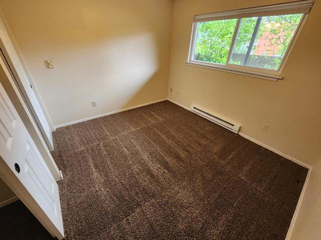 LLANDOVER FLATS 1 Bedroom Apartment for Rent at 14045 Greenwood Ave N, Seattle, WA 98133 Broadview
