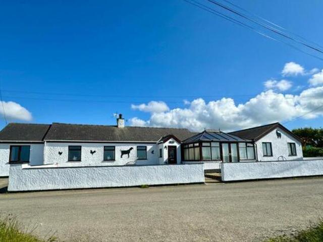 Llanddeusant, Holyhead, 7 Bedroom Bungalow