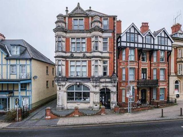 Llandrindod Wells, Portland House Spa Road, Powys, 6 Bedroom Semi detached