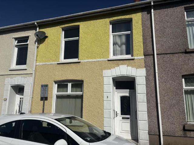 Llanelli, Upper Robinson Street SA15, 3 bed terraced house to rent, £795 pcm | PrimeLocation
