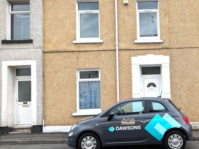Llanelli, Swansea Road SA15, 3 bed terraced house to rent, £825 pcm | PrimeLocation