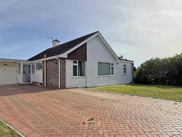 Llanfaelog, Tai Newydd, Ty Croes, 3 Bedroom Bungalow
