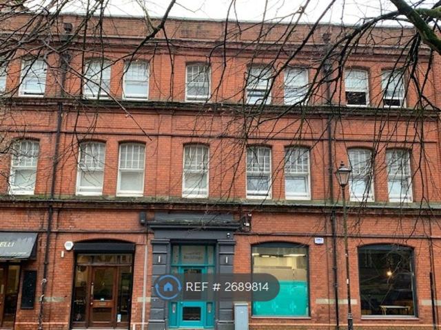 Llanfair Buildings, Swansea SA1, Studio to rent, £610 pcm | PrimeLocation