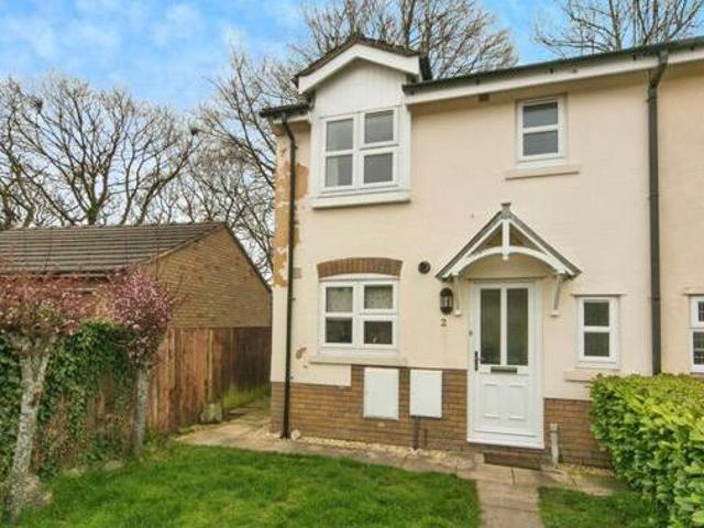 Llanfairtalhaiarn, Llys Dolhaiarn, Abergele, 2 Bedroom End
