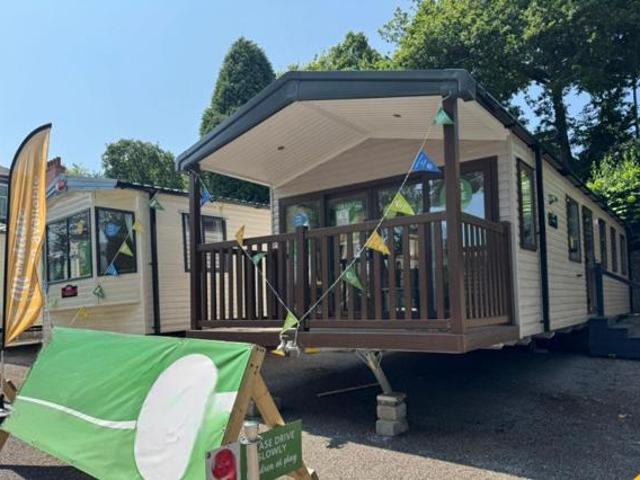 Llanfwrog, Woodlands Hall, Ruthin, 3 Bedroom Park
