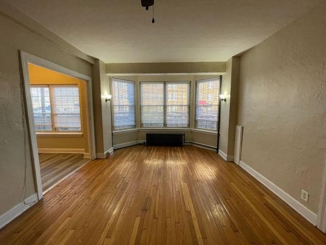 Llanhurst Apartments 1 Bedroom Apartment for Rent at 3541 N Meridian St, Indianapolis, IN 46208 Mapleton Fall Creek