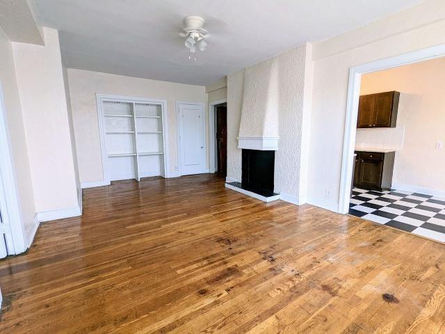 Llanhurst Apartments 1 Bedroom Apartment for Rent at 3541 N Meridian St, Indianapolis, IN 46208 Mapleton Fall Creek