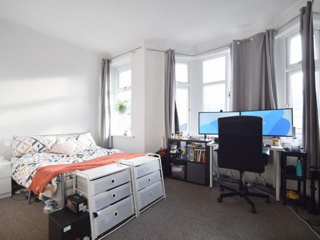 Llanishen Street, Heath CF14, 6 bed terraced house to rent, £3,000 pcm | PrimeLocation