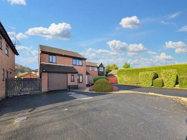 Llansteffan Road, Johnstown, 3 Bedroom Detached