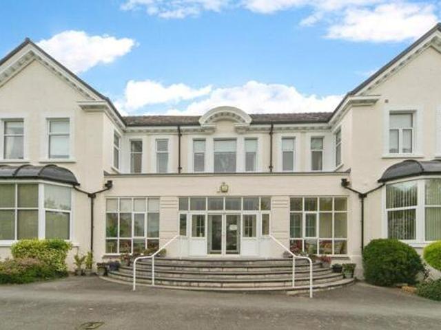 Llanrhos, Deganwy Road, Llandudno, 1 Bedroom Flat