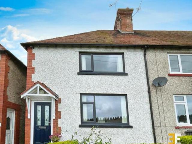 Llanrhos Road, Penrhyn Bay, 2 Bedroom End