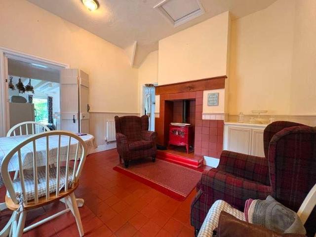 Llanwrthwl, Rhayader, LD1
