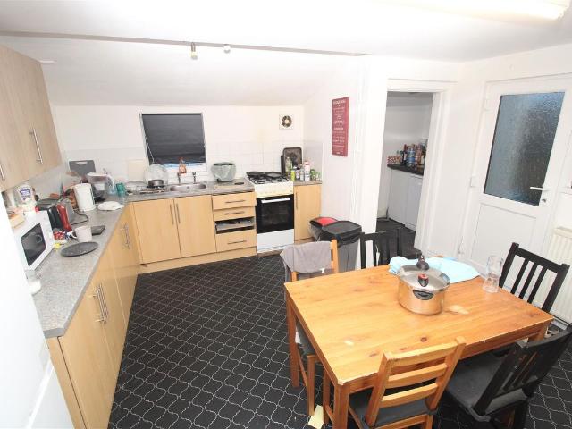 Llantwit Road, Treforest CF37, Room to rent, £600 pcm | PrimeLocation