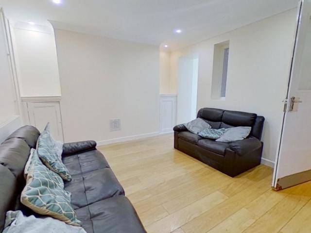 Llantwit Road, Treforest CF37, 5 bed shared accommodation to rent, £325 pppm | PrimeLocation