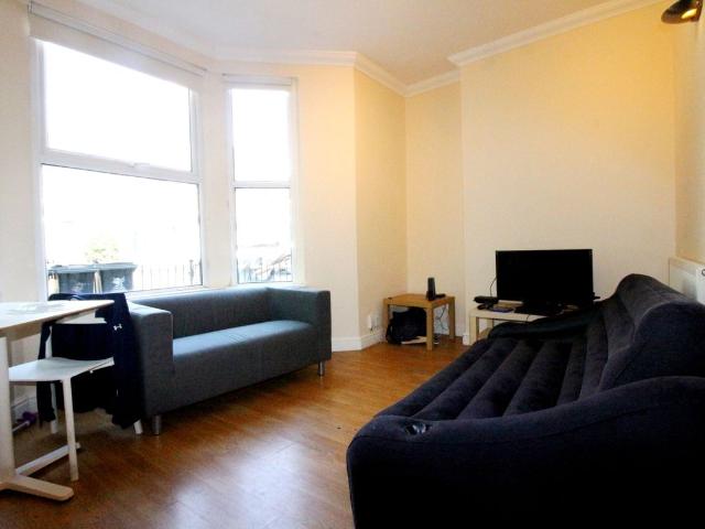 Llantwit Street, Cathays CF24, 1 bed terraced house to rent, £850 pcm | PrimeLocation