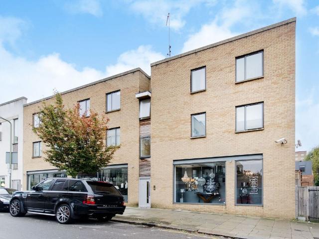 Llanvanor Road, Golders Green, London NW2, 2 bed flat to rent, £2,200 pcm | PrimeLocation
