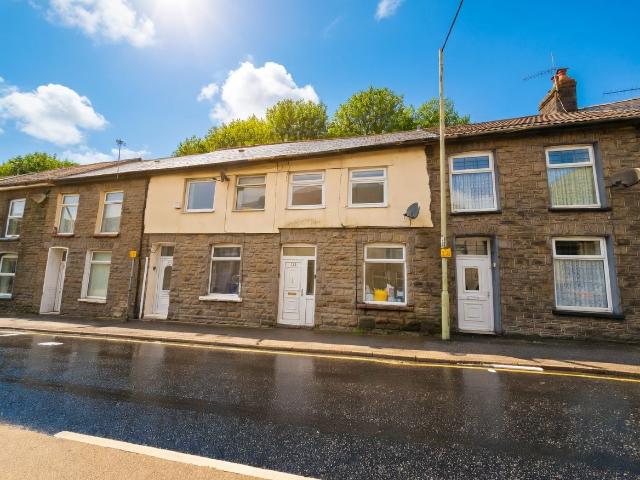 Llewellyn Street, Ferndale CF43, 3 bed terraced house to rent, £750 pcm | PrimeLocation
