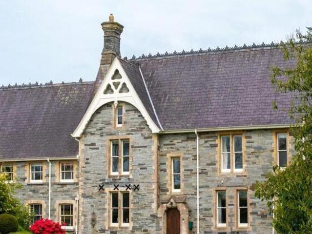 Llechryd, Cardigan, 9 Bedroom Manor