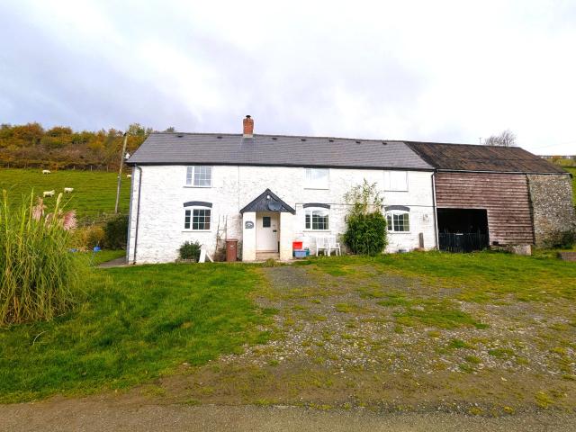 llechwedd du, llanerfyl