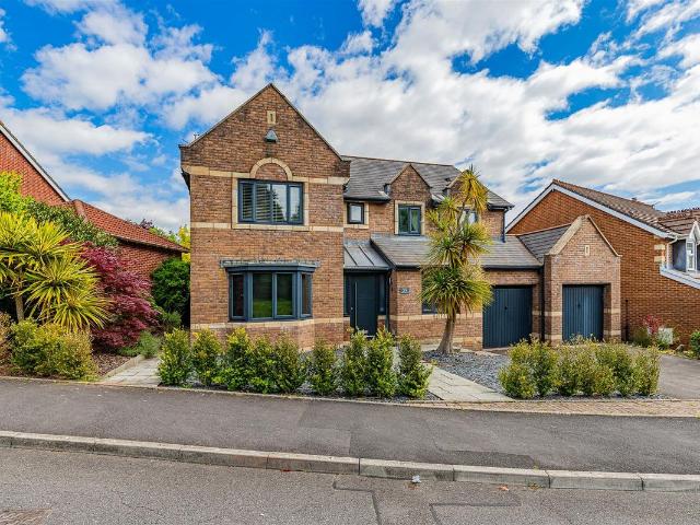 Llwyn Y Grant Road, Penylan CF23, 4 bed detached house to rent, £2,600 pcm | PrimeLocation