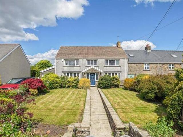 Llwyn Gwladys, Llangynwyd Village, 3 Bedroom Cottage