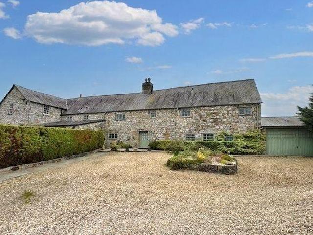 Llys Isfryn, Meliden Road, 4 Bedroom Semi detached